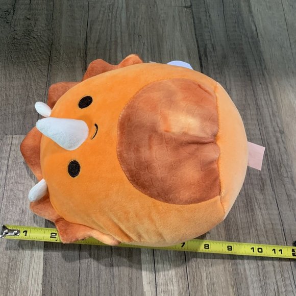 Squishmallows | Toys | Squishmallow 75 Lyan Triceratops Orange ...